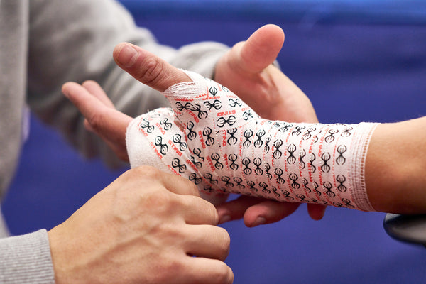 Pro Fight Tape 2.5cm x 13m - box of 48 – STING UK